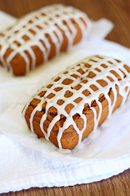 gluten free vegan mini gingerbread loaves - Sarah Bakes Gluten Free